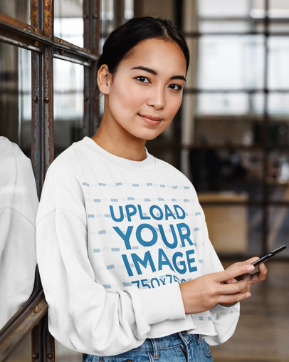 Placeit - Sweatshirt Mockup Featuring a Woman with Crossed Arms
